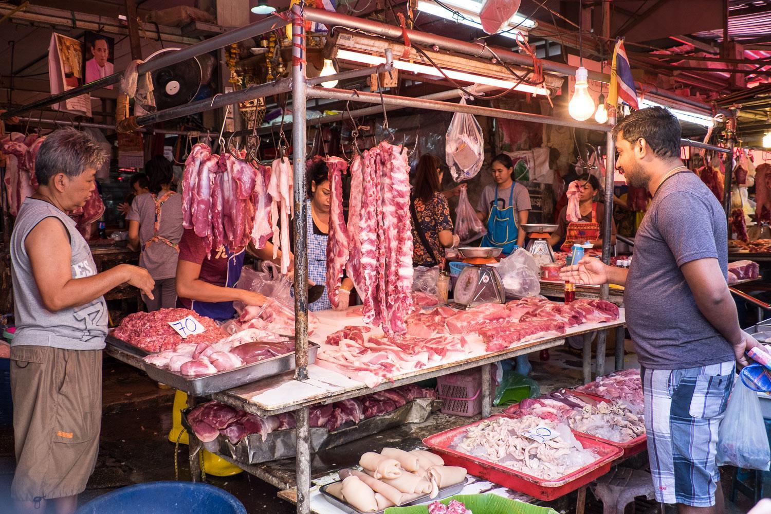 Khlong Toey Market, Bangkok, Thailand - Wide Angle Adventure